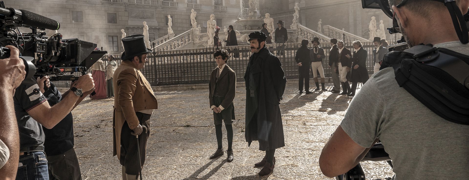 4-bts-fabrizio-lucci-director-paolo-genovese.jpg